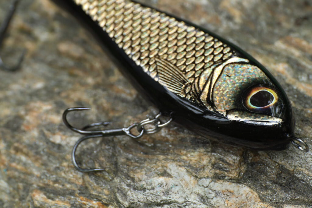Venom – Old Gold - Mel Handmade Lures